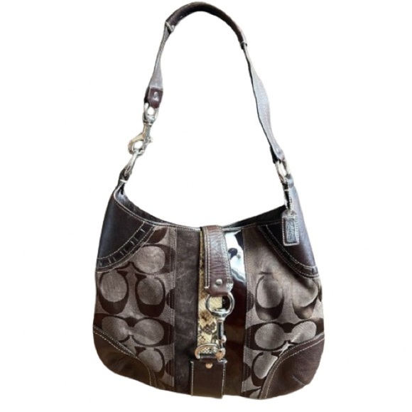 Coach | Bags | Coach Hamptons Signature Hobo | Poshmark